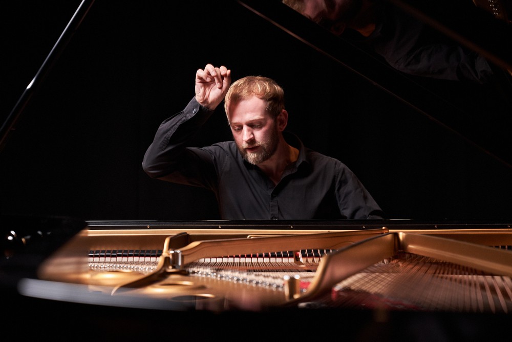 Alasdair Beatson - West Cork Music