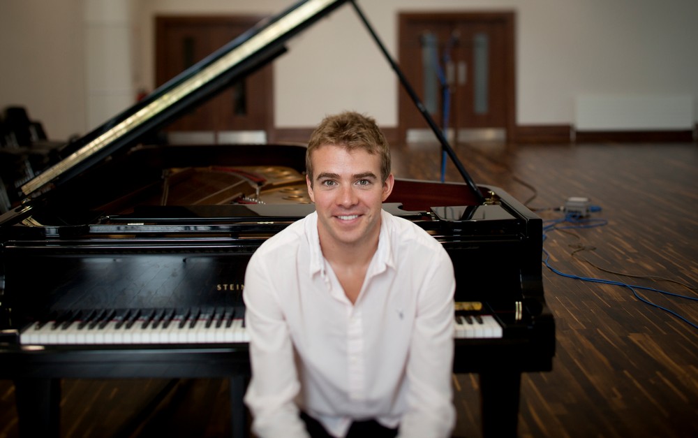 Fiachra Garvey - West Cork Music