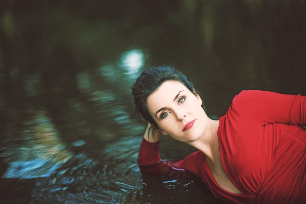 Anna Devin - West Cork Music